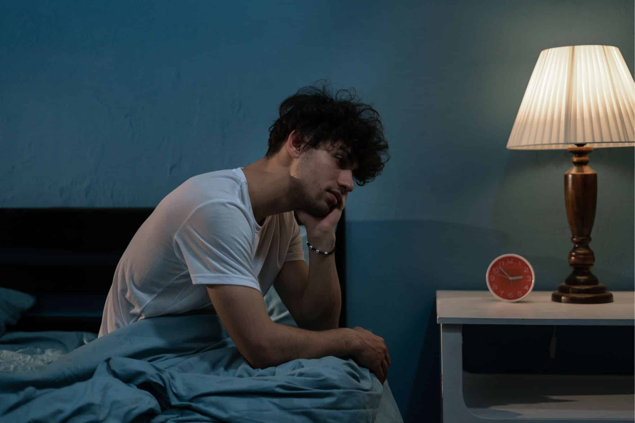 Dificuldade para DORMIR? Pode ser culpa desses 5 alimentos que mais ... Dificuldade para DORMIR? Pode ser culpa desses 5 alimentos que mais ...