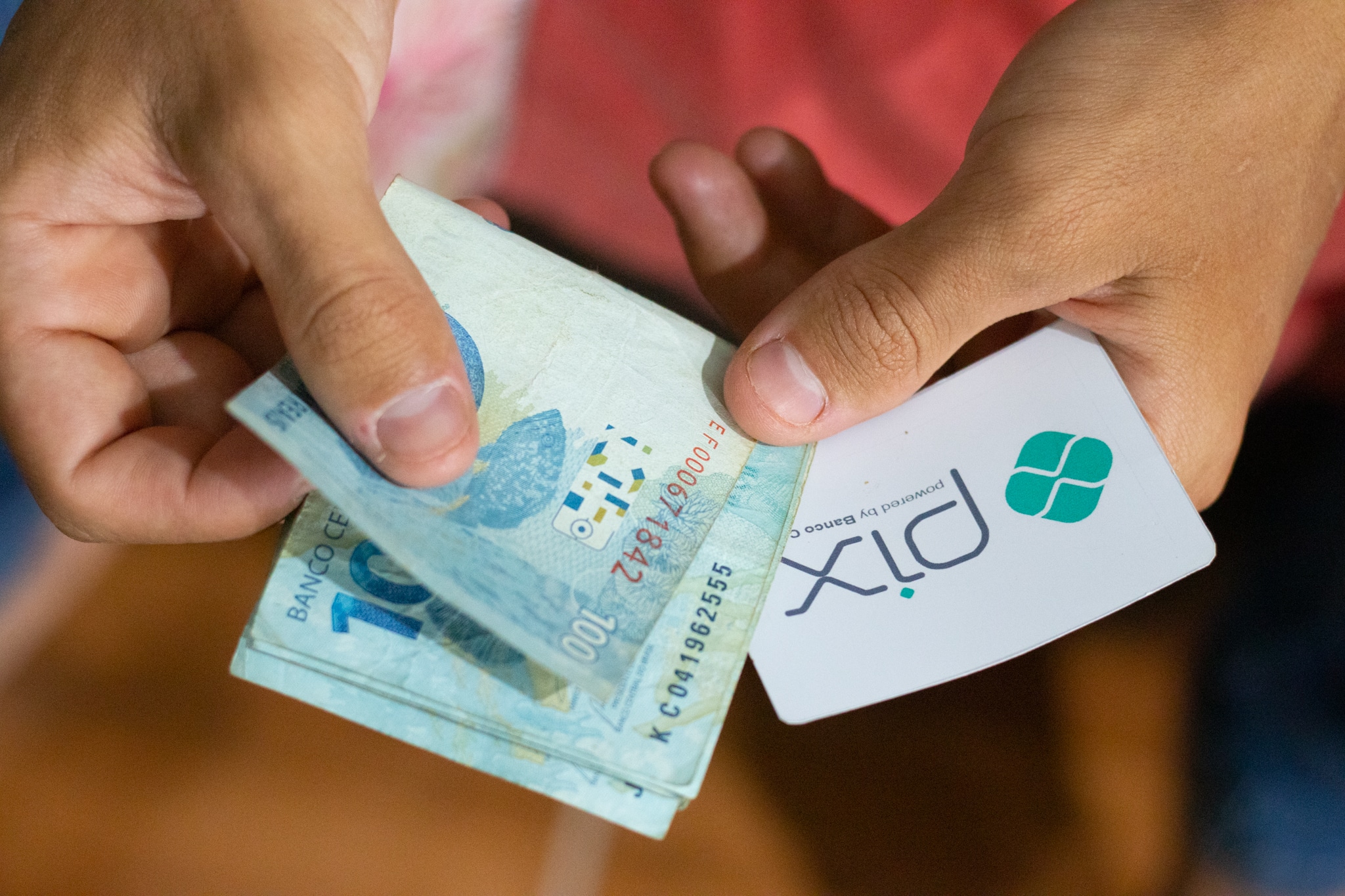 Quem colocou o CPF na nota pode receber o repasse R$ 50,00 no PIX; confira!